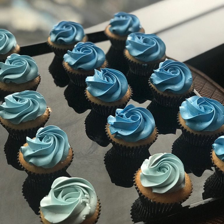 Blue Rose Swirl | Nikos Cakes