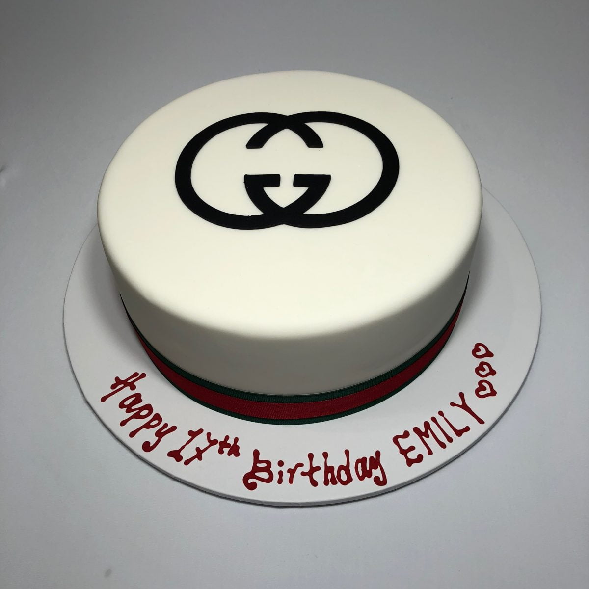 Simply Gucci | Nikos Cakes