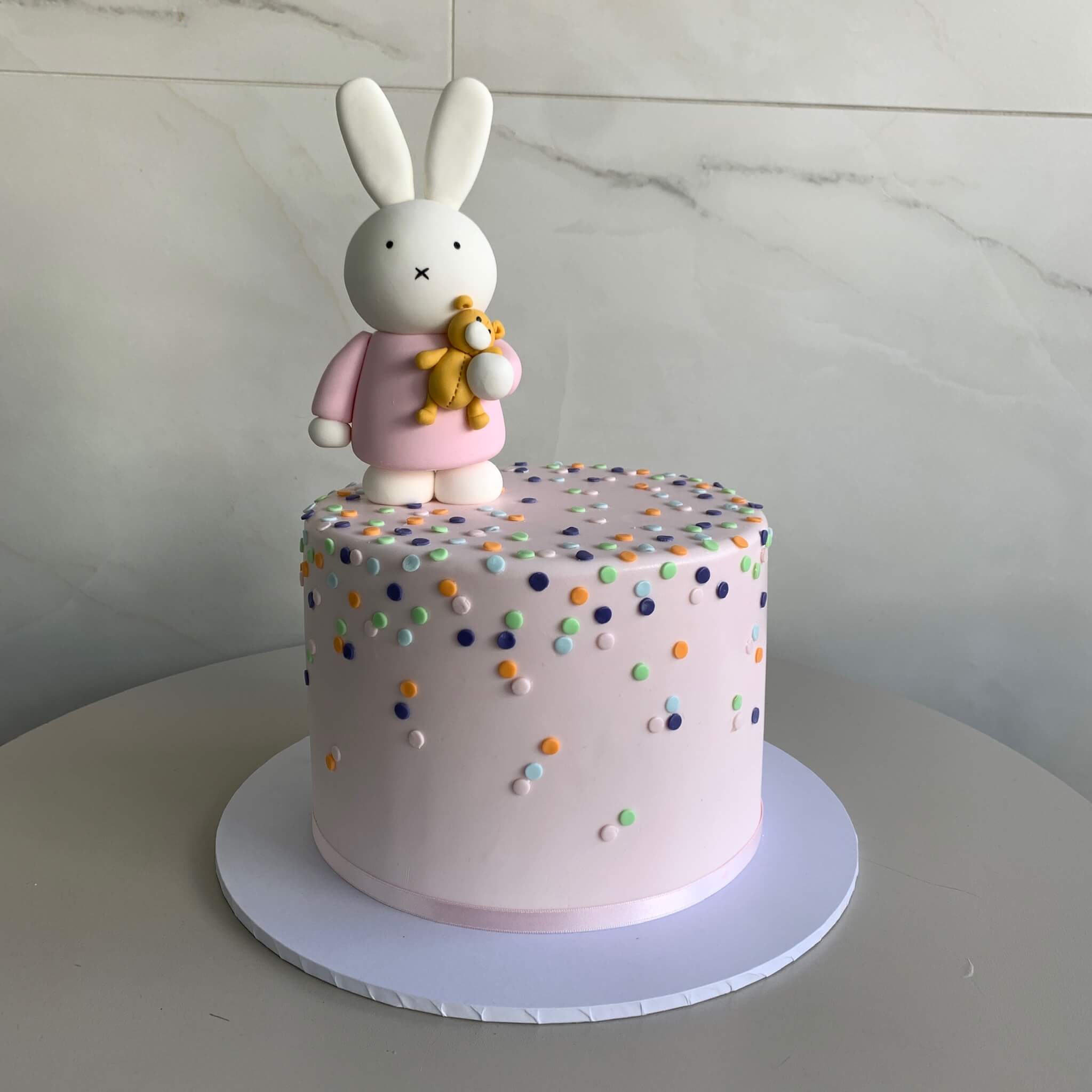 Little Miffy | Nikos Cakes