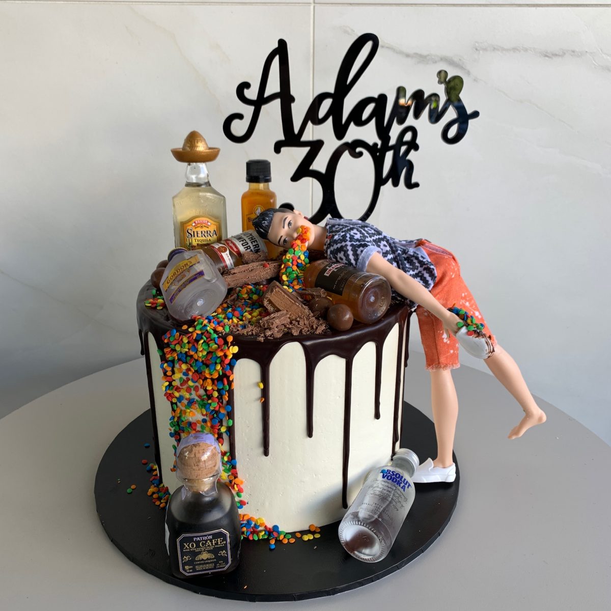 Adam's 30th | Nikos Cakes