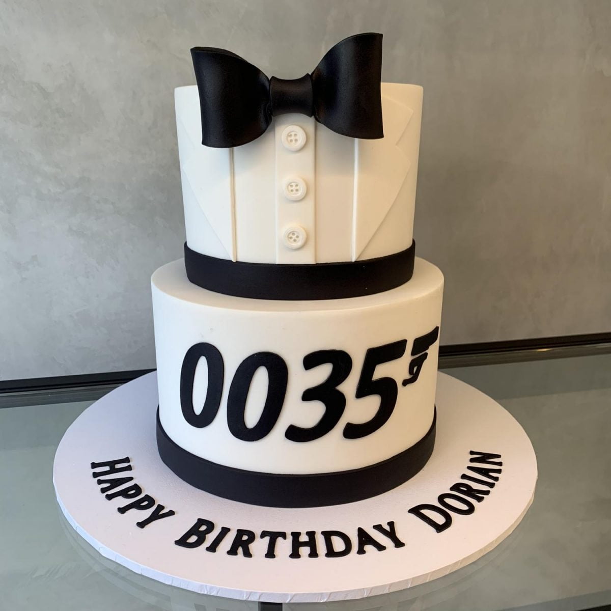 007 cake Archives | Nikos Cakes