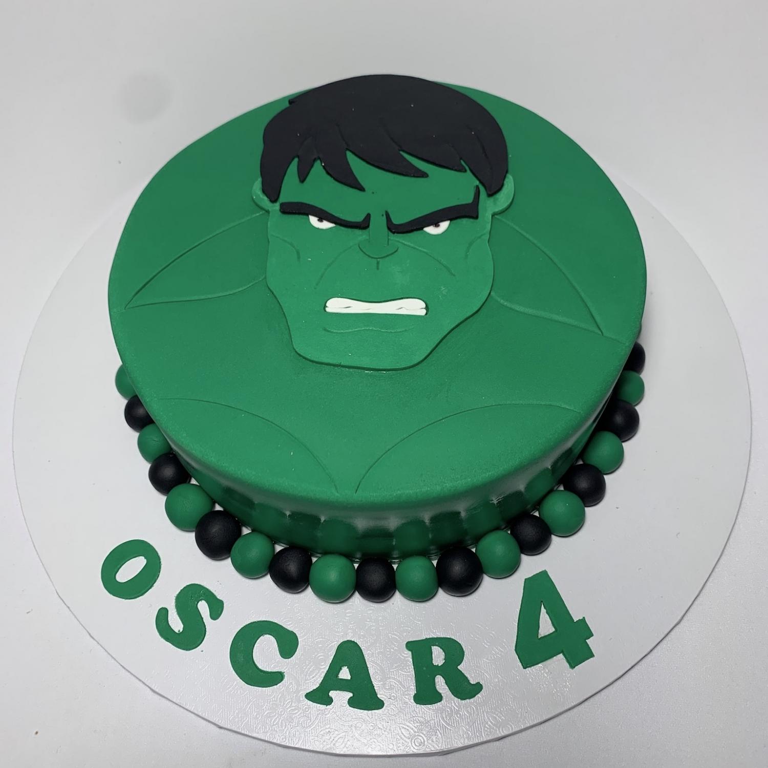 Oscar the Hulk | Nikos Cakes