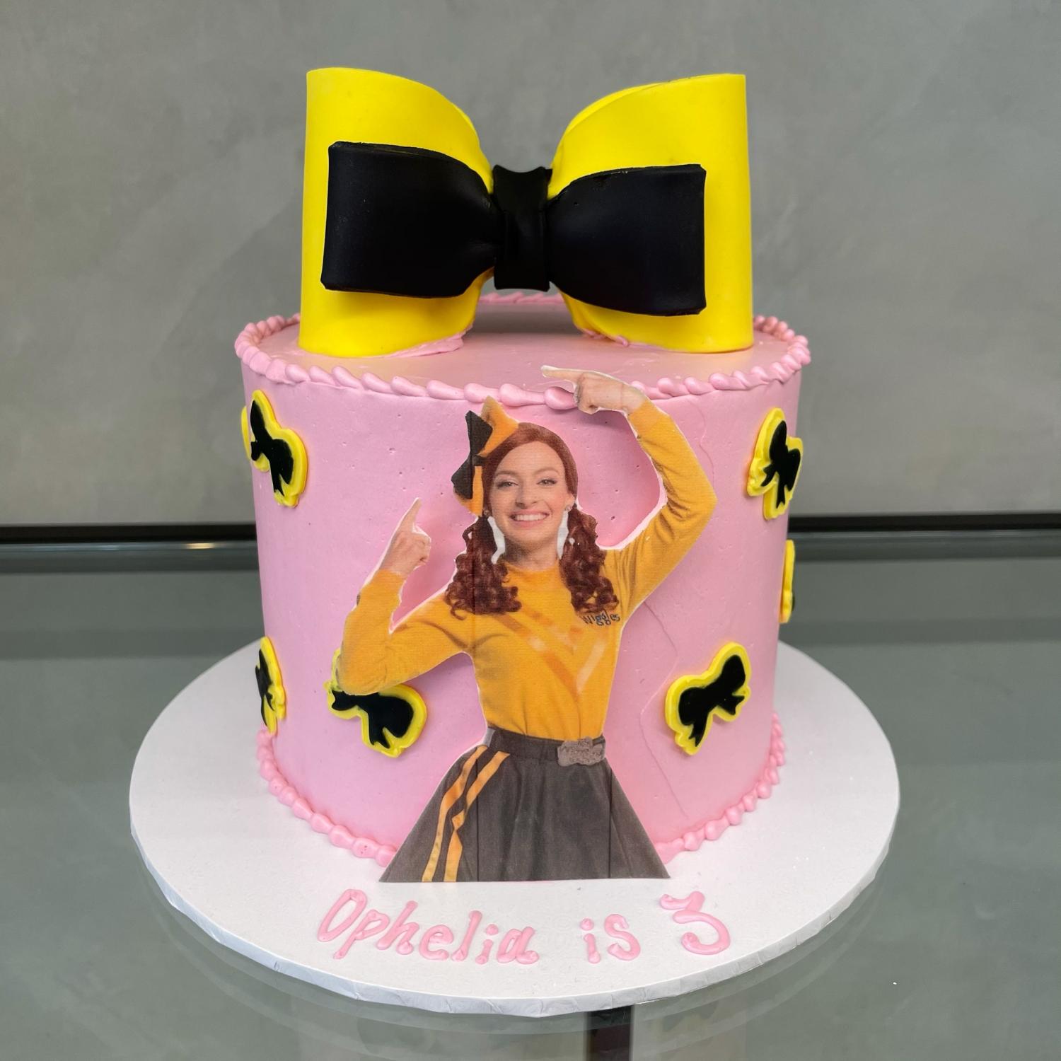 Emma Wiggle - Pink | Nikos Cakes